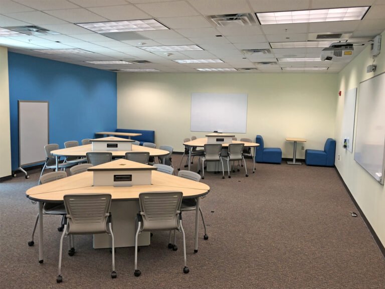 Active Learning Cluster – Power & Data Ready | Computer Comforts